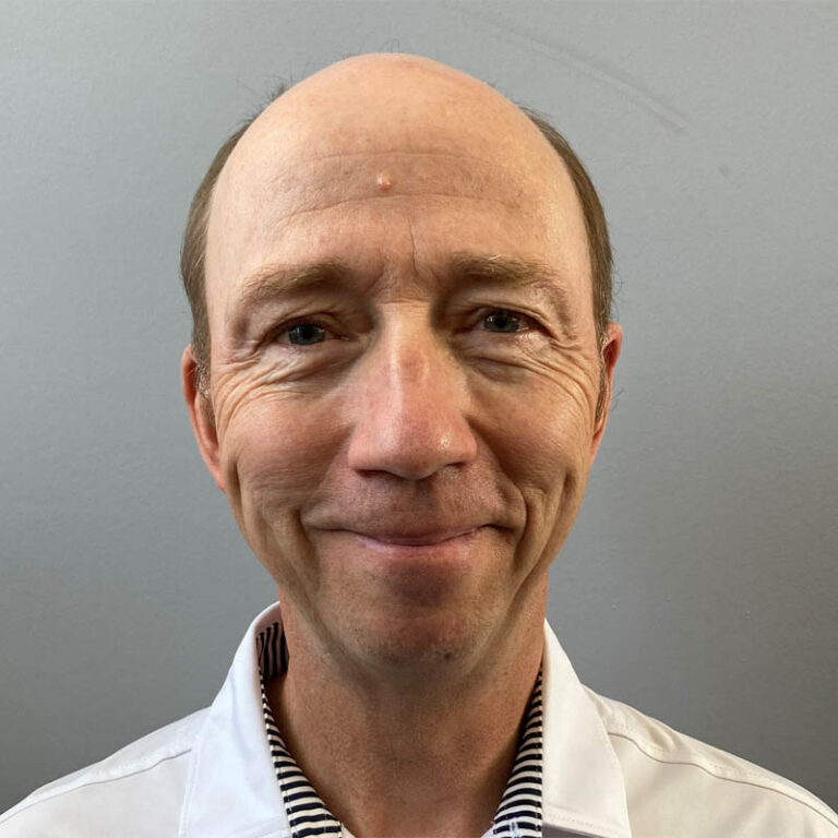 Instructor Bios | Golf Fanatics